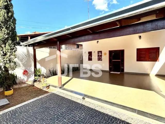 Casa / Sobrado para Venda em Goiânia/GO Residencial Arco Verde 3 Quartos