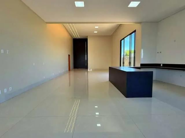 Casa / Sobrado para Venda em Goiânia/GO Residencial Goiânia Golfe Clube 4 Quartos