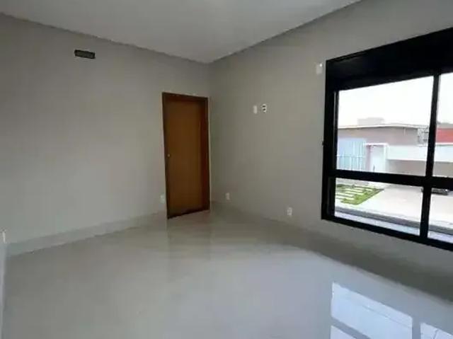 Casa / Sobrado para Venda em Goiânia/GO Residencial Goiânia Golfe Clube 4 Quartos