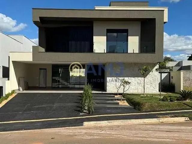 Casa / Sobrado para Venda em Goiânia/GO Residencial Goiânia Golfe Clube 4 Quartos