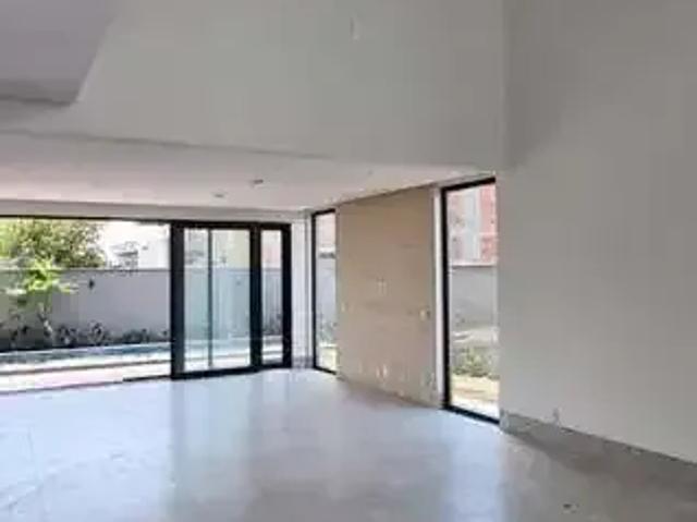 Casa / Sobrado para Venda em Goiânia/GO Residencial Goiânia Golfe Clube 4 Quartos