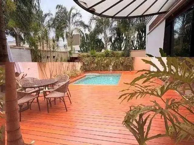 Casa / Sobrado para Venda em Goiânia/GO Residencial Goiânia Golfe Clube 4 Quartos