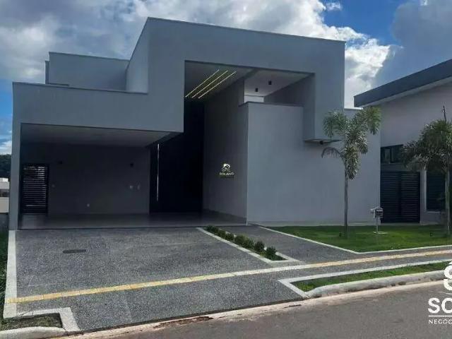 Casa / Sobrado para Venda em Goiânia/GO Residencial Goiânia Golfe Clube 4 Quartos