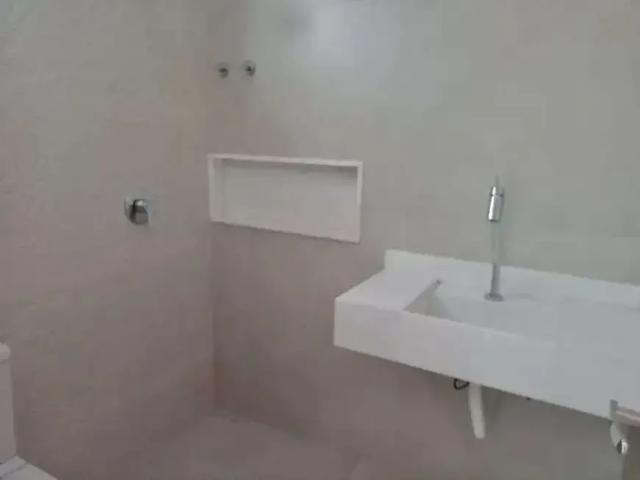Casa / Sobrado para Venda em Goiânia/GO Residencial Goiânia Golfe Clube 4 Quartos