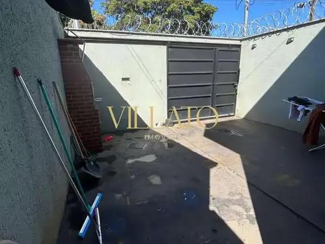 Casa / Sobrado para Venda em Goiânia/GO Residencial Forteville 2 Quartos