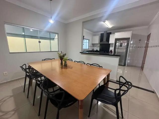 Casa / Sobrado para Venda em Goiânia/GO Residencial Humaitá 3 Quartos