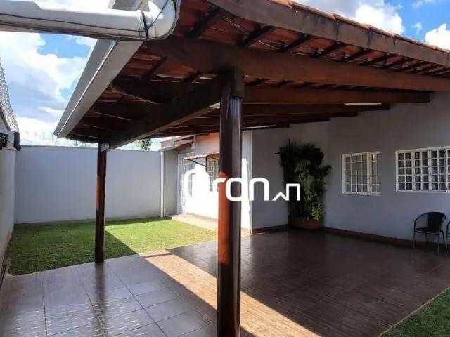 Casa / Sobrado para Venda em Goiânia/GO Residencial Itaipu 3 Quartos