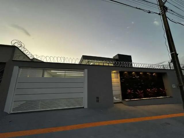 Casa / Sobrado para Venda em Goiânia/GO Residencial Itália 3 Quartos
