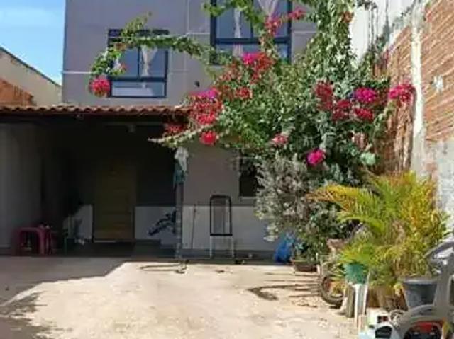 Casa / Sobrado para Venda em Goiânia/GO Residencial Montes Claros 3 Quartos