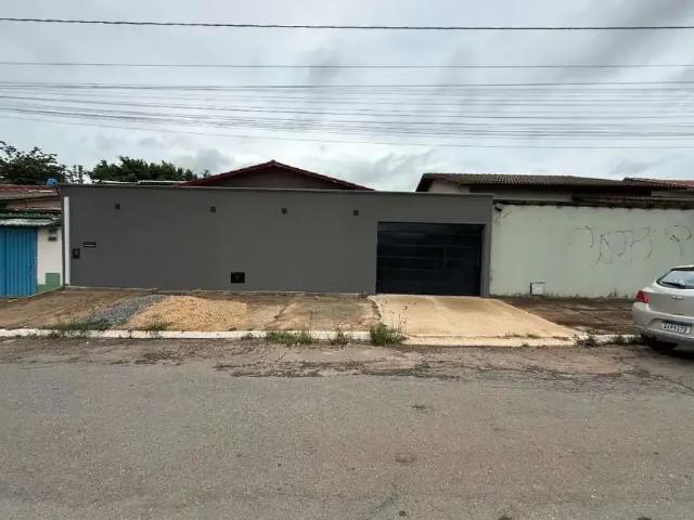 Casa / Sobrado para Venda em Goiânia/GO Residencial Morada do Ipê 3 Quartos