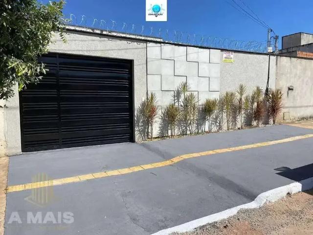 Casa / Sobrado para Venda em Goiânia/GO Residencial Santa Fé I 3 Quartos