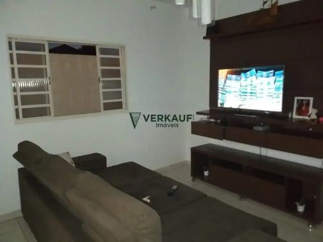Casa / Sobrado para Venda em Goiânia/GO Residencial Santa Fé 3 Quartos
