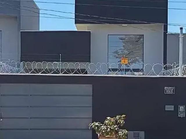 Casa / Sobrado para Venda em Goiânia/GO Residencial Sevilha 2 Quartos