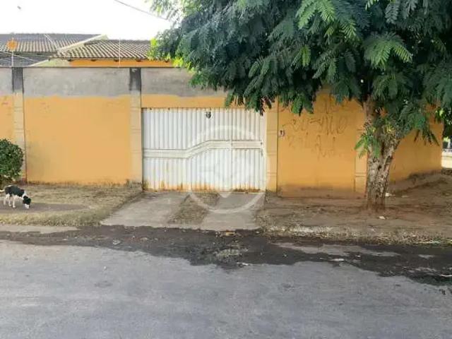 Casa / Sobrado para Venda em Goiânia/GO Residencial Sevilha 3 Quartos