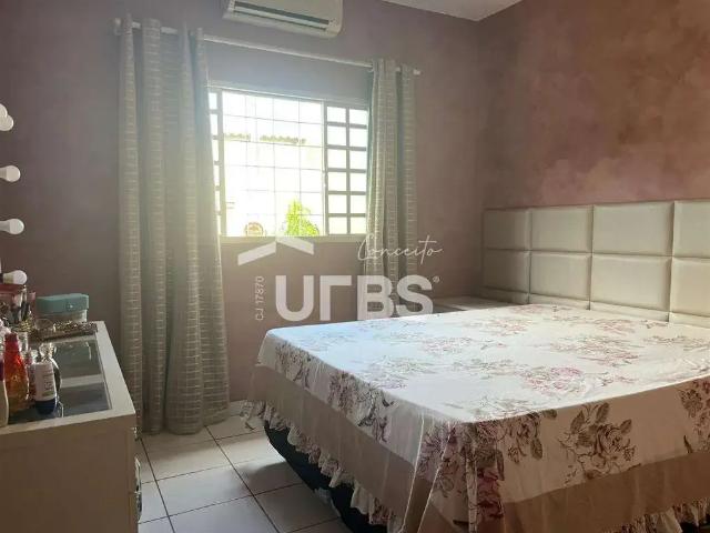 Casa / Sobrado para Venda em Goiânia/GO Residencial Sevilha 3 Quartos