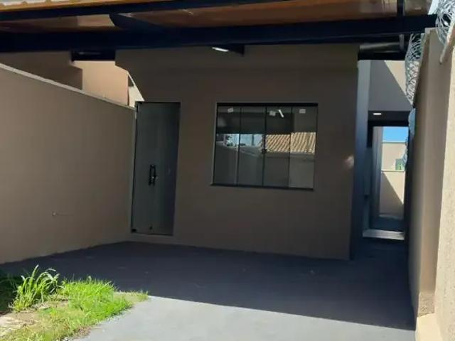 Casa / Sobrado para Venda em Goiânia/GO Residencial Shangri lá II 3 Quartos