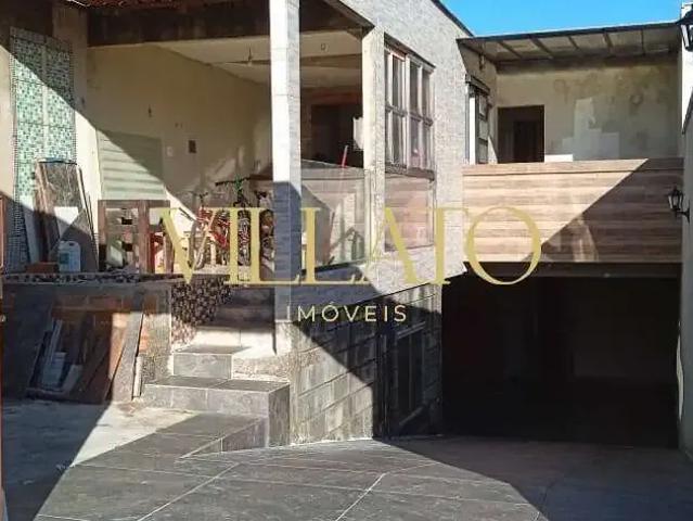 Casa / Sobrado para Venda em Goiânia/GO Residencial Petrópolis 4 Quartos