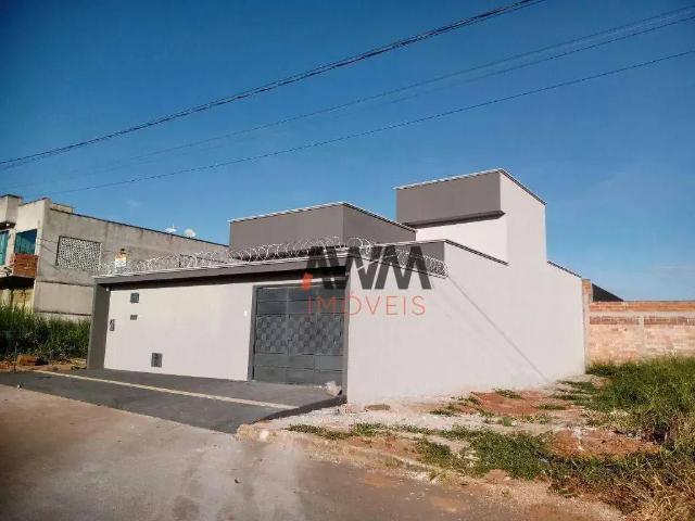 Casa / Sobrado para Venda em Goiânia/GO Residencial Recanto das Emas 3 Quartos