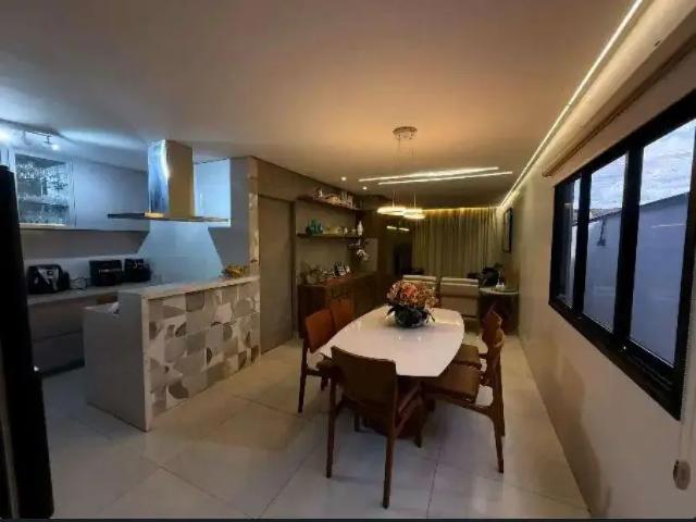 Casa / Sobrado para Venda em Goiânia/GO Residencial Vale do Araguaia 3 Quartos