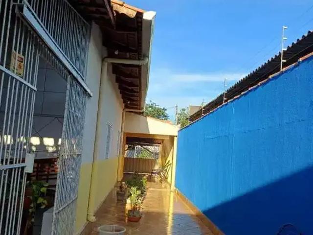 Casa / Sobrado para Venda em Goiânia/GO Vila Jardim São Judas Tadeu 3 Quartos