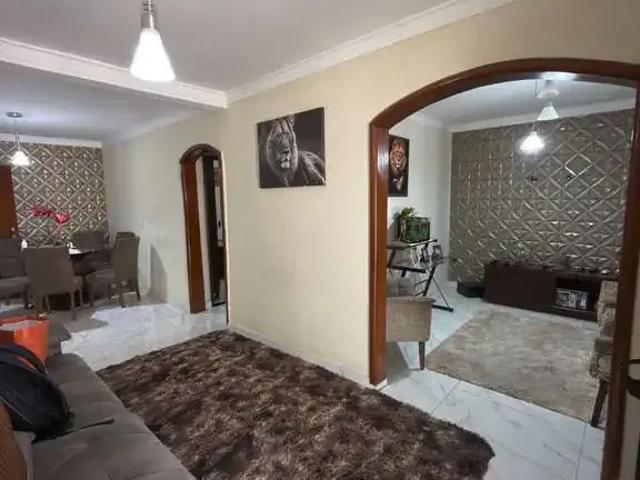 Casa / Sobrado para Venda em Goiânia/GO Vila Redenção 3 Quartos