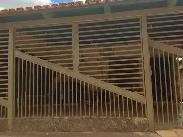 Casa / Sobrado para Venda em Goianira/GO Jardim Assis 3 Quartos