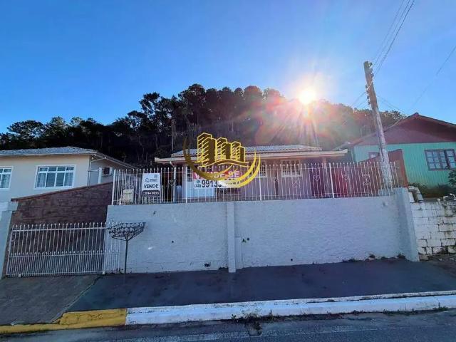 Casa / Sobrado para Venda em Governador Celso Ramos/SC Costeira Da Armação 3 Quartos