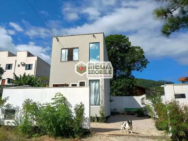Casa / Sobrado para Venda em Governador Celso Ramos/SC Areias do Meio 2 Quartos