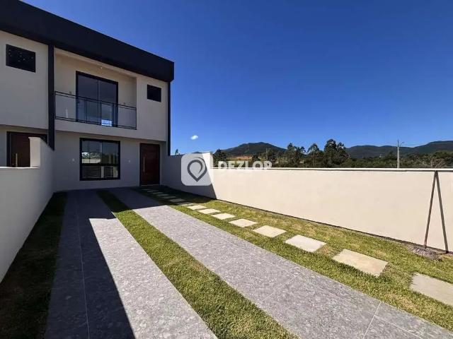Casa / Sobrado para Venda em Governador Celso Ramos/SC Areias do Meio 2 Quartos