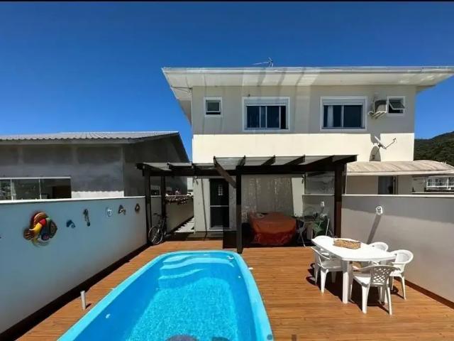 Casa / Sobrado para Venda em Governador Celso Ramos/SC Palmas 2 Quartos