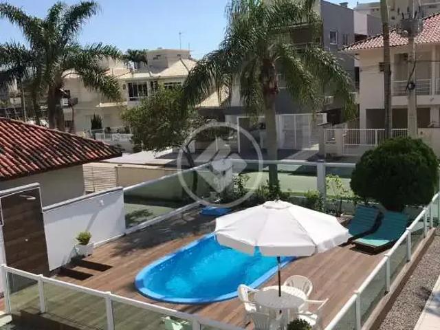 Casa / Sobrado para Venda em Governador Celso Ramos/SC Palmas 4 Quartos