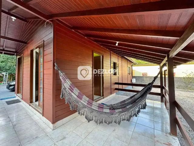 Casa / Sobrado para Venda em Governador Celso Ramos/SC Praia do Antenor 2 Quartos