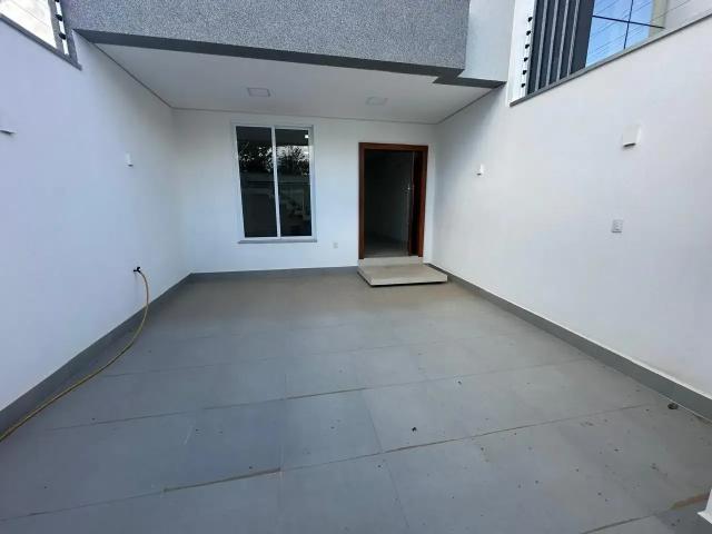 Casa / Sobrado para Venda em Governador Valadares/MG Morada do Vale III 2 Quartos