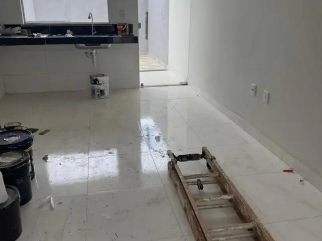 Casa / Sobrado para Venda em Governador Valadares/MG Centro 2 Quartos