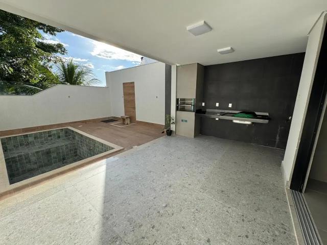 Casa / Sobrado para Venda em Governador Valadares/MG Centro 3 Quartos
