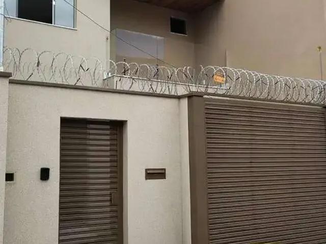 Casa / Sobrado para Venda em Governador Valadares/MG Centro 3 Quartos