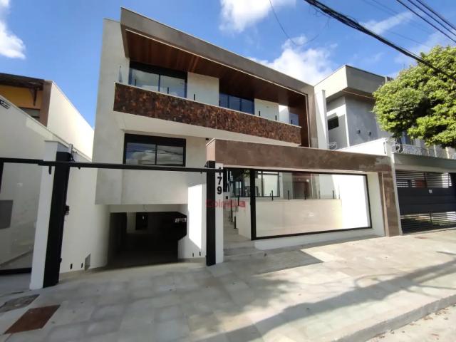 Casa / Sobrado para Venda em Governador Valadares/MG Grã Duquesa