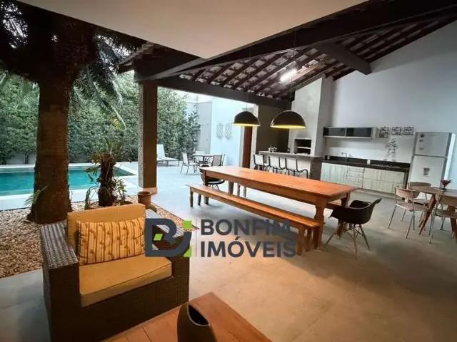 Casa / Sobrado para Venda em Governador Valadares/MG Ilha dos Araújos 3 Quartos