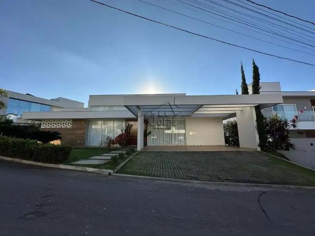 Casa / Sobrado para Venda em Governador Valadares/MG Retiro dos Lagos 4 Quartos