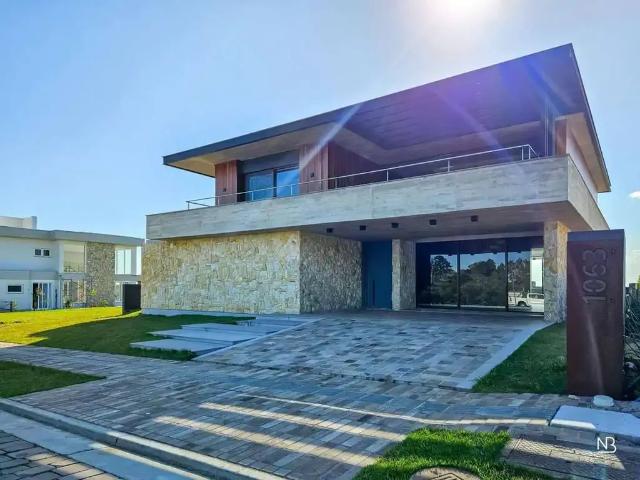 Casa / Sobrado para Venda em Gravataí/RS Morada Gaúcha 4 Quartos