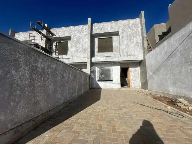 Casa / Sobrado para Venda em Gravataí/RS Oriço 3 Quartos