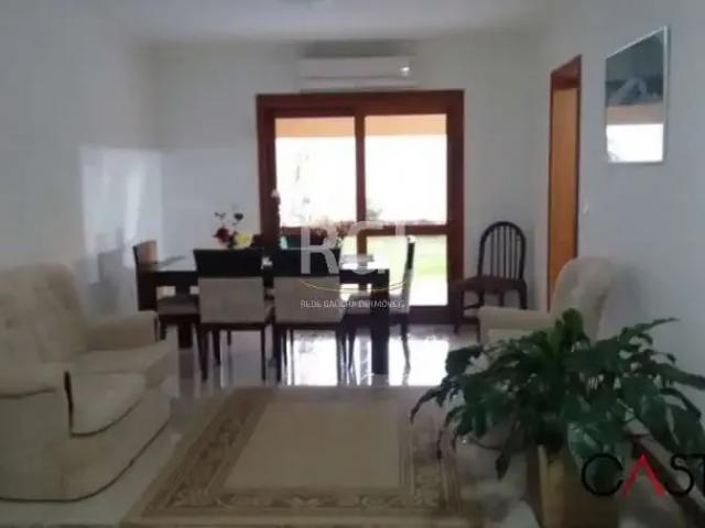 Casa / Sobrado para Venda em Gravataí/RS Oriço 4 Quartos