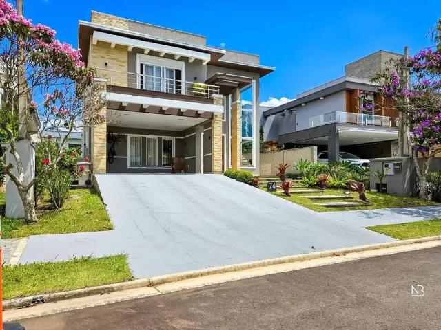 Casa / Sobrado para Venda em Gravataí/RS Alphaville 3 Quartos