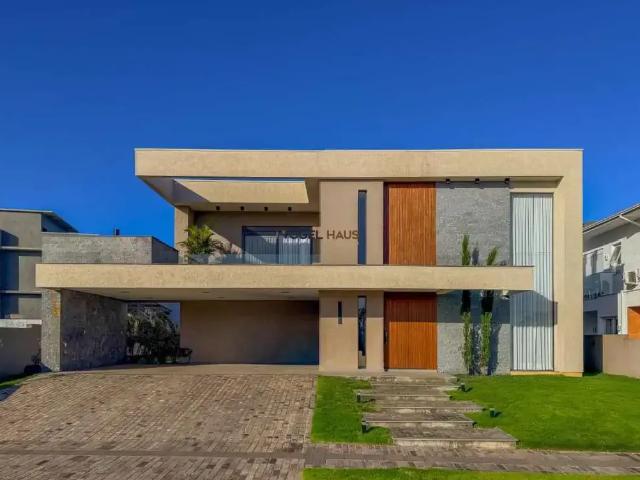 Casa / Sobrado para Venda em Gravataí/RS Barro Vermelho 4 Quartos