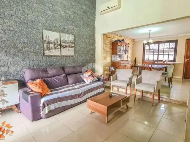 Casa / Sobrado para Venda em Gravataí/RS Bom Sucesso 3 Quartos