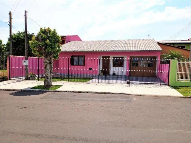 Casa / Sobrado para Venda em Gravataí/RS Bom Sucesso 4 Quartos