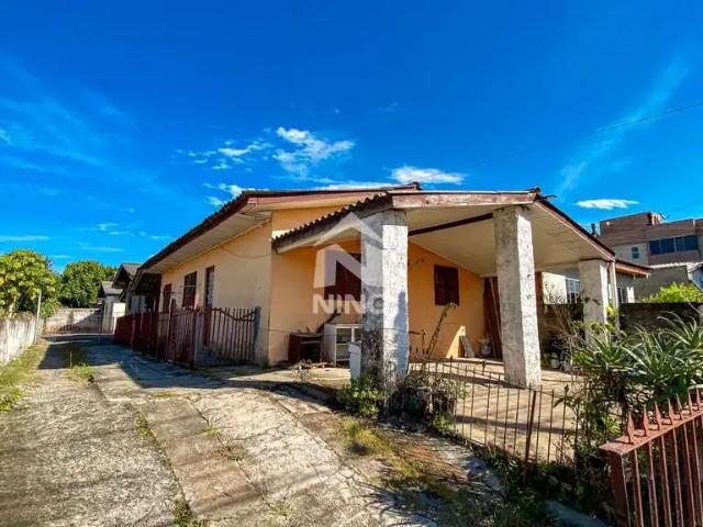 Casa / Sobrado para Venda em Gravataí/RS Bom Sucesso 6 Quartos