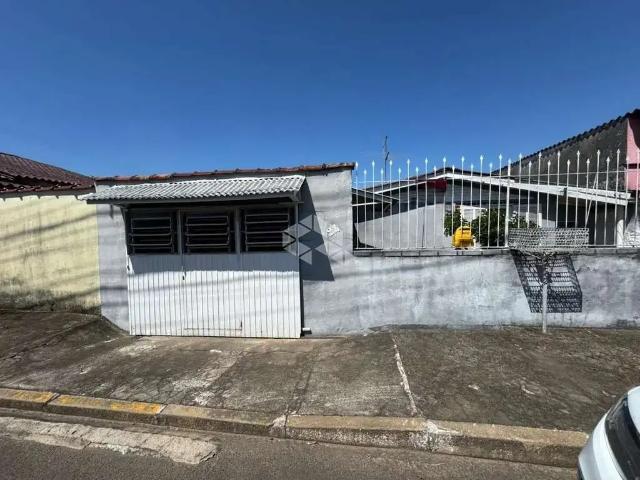 Casa / Sobrado para Venda em Gravataí/RS Castelo Branco 2 Quartos
