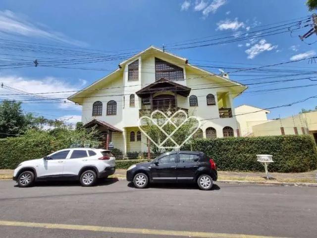 Casa / Sobrado para Venda em Gravataí/RS Centro 4 Quartos