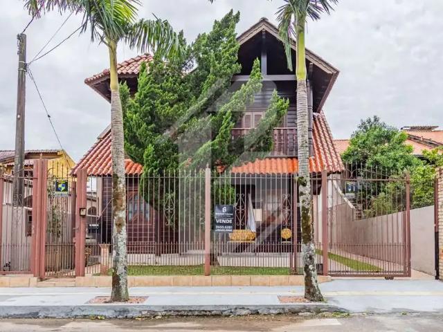 Casa / Sobrado para Venda em Gravataí/RS Centro 4 Quartos